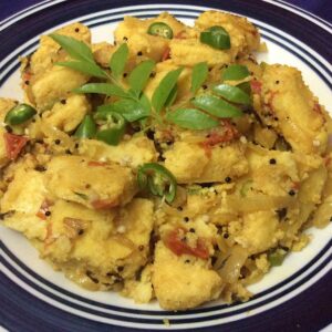 Quick Potato Snacks/Potato Fritters. - Cookingenuff